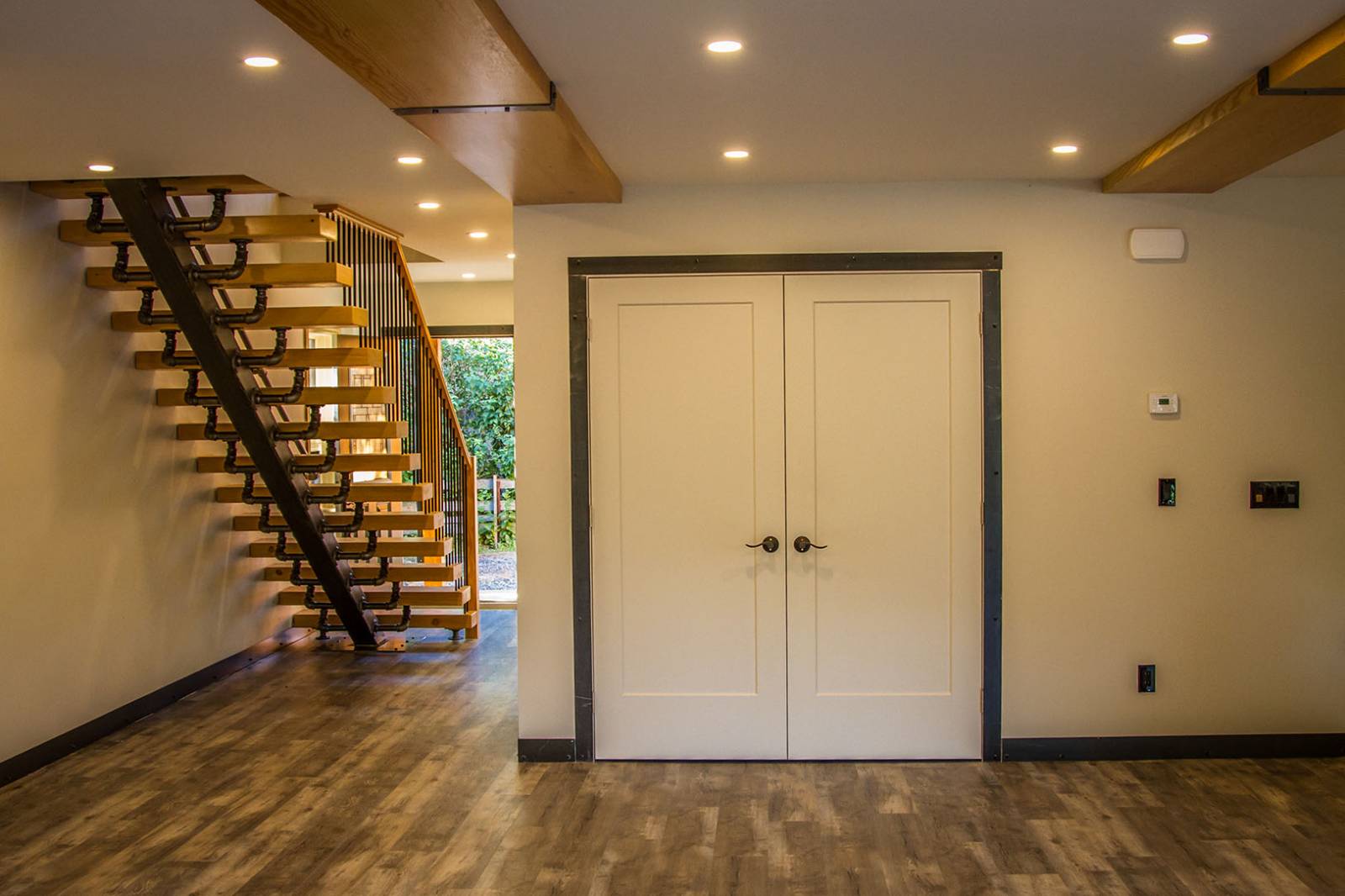 Luxury Shipping Container House – Canada – Container Hacker